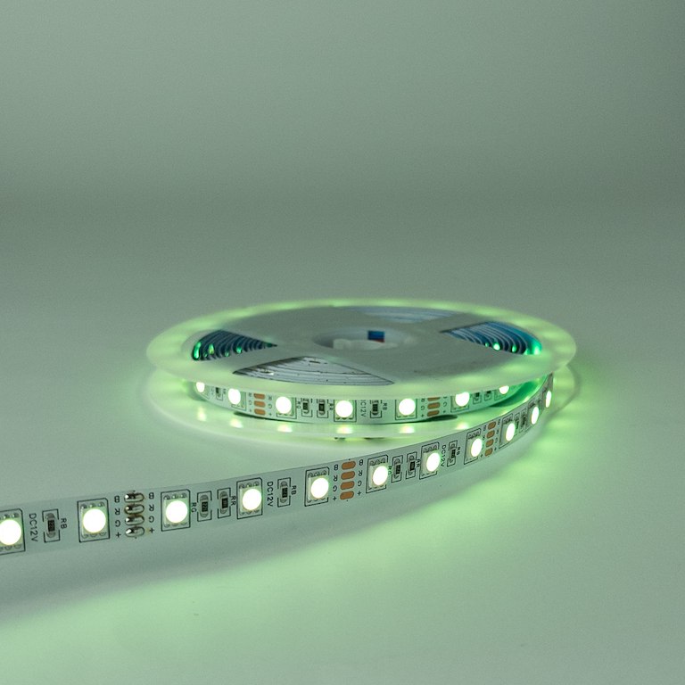 RGB LED traka 12V 10W sa 60 dioda 5050 po metru, IP20