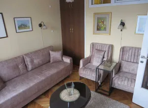 Izdavanje Stan - Beograd, Vračar: Crveni Krst - Južni bulevar