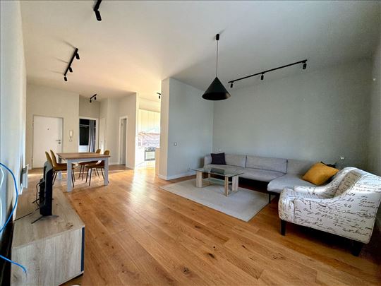 53m2 Renovirano i spremno! Senjak