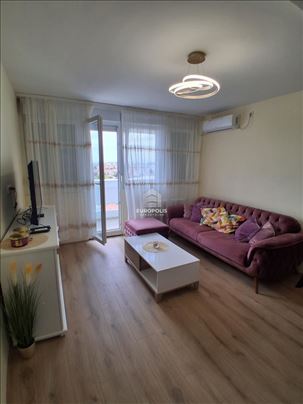 2.5, 62m², Terasa, Lift, Podrum, XI/XI, Renoviran