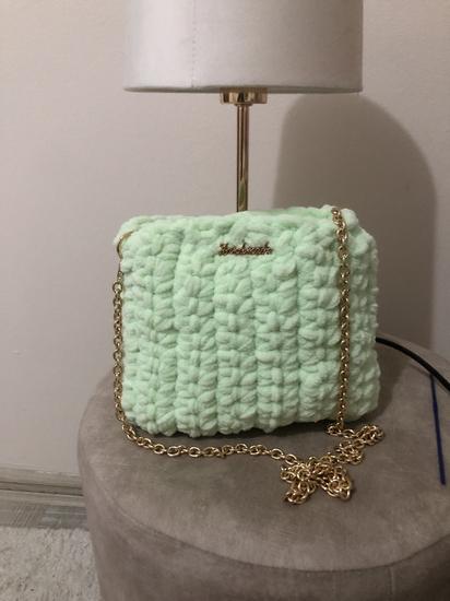 Handmade plisana mint torbica