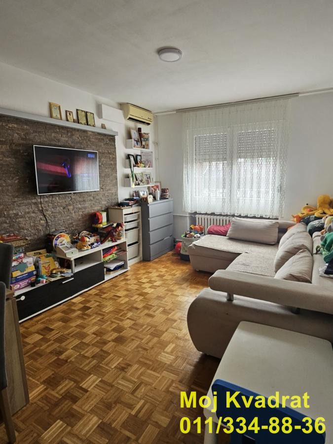 Zvezdara, Vukov spomenik - Vojvode Brane, 37m2