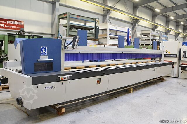Uzdužna testera
WEINIG Raimann Flexirip 6200