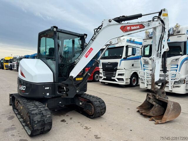Mini bager
BOBCAT E60 * KLIMA * 1.700 H * 2 X LÖFFEL * 1. HAND *