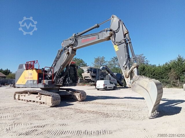 Lančani bager
Volvo EC250EL