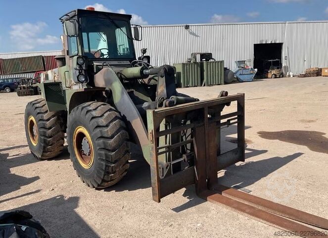Utovarivač
Dresser International M 10 A loader 1983