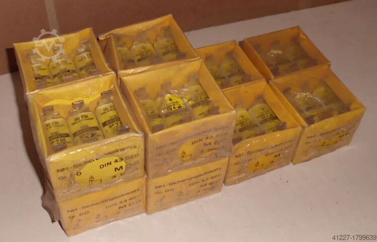 NH osigurač 3 set
Jean Müller HLS 00