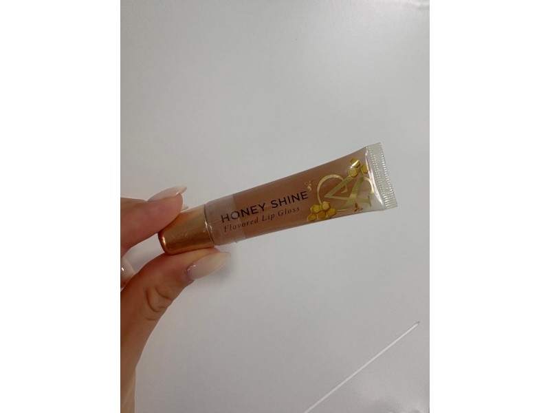 Victoria’s Secret Honey Shine sjaj za usne