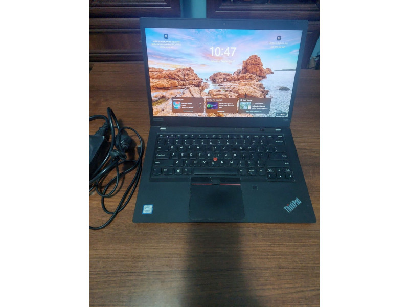 Lenovo 14"FHD IPS i5-8265U 12GB DDR4 M.2 SSD 350GB punj