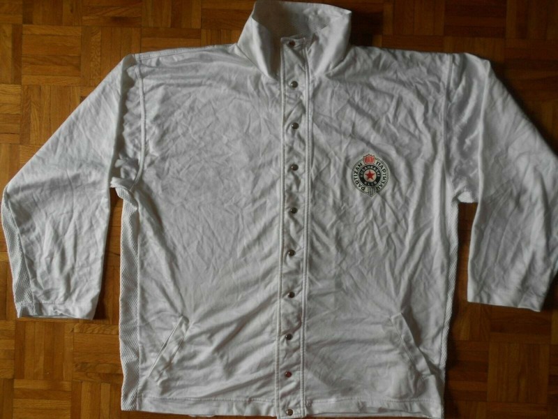 KK PARTIZAN, trenerka RETRO