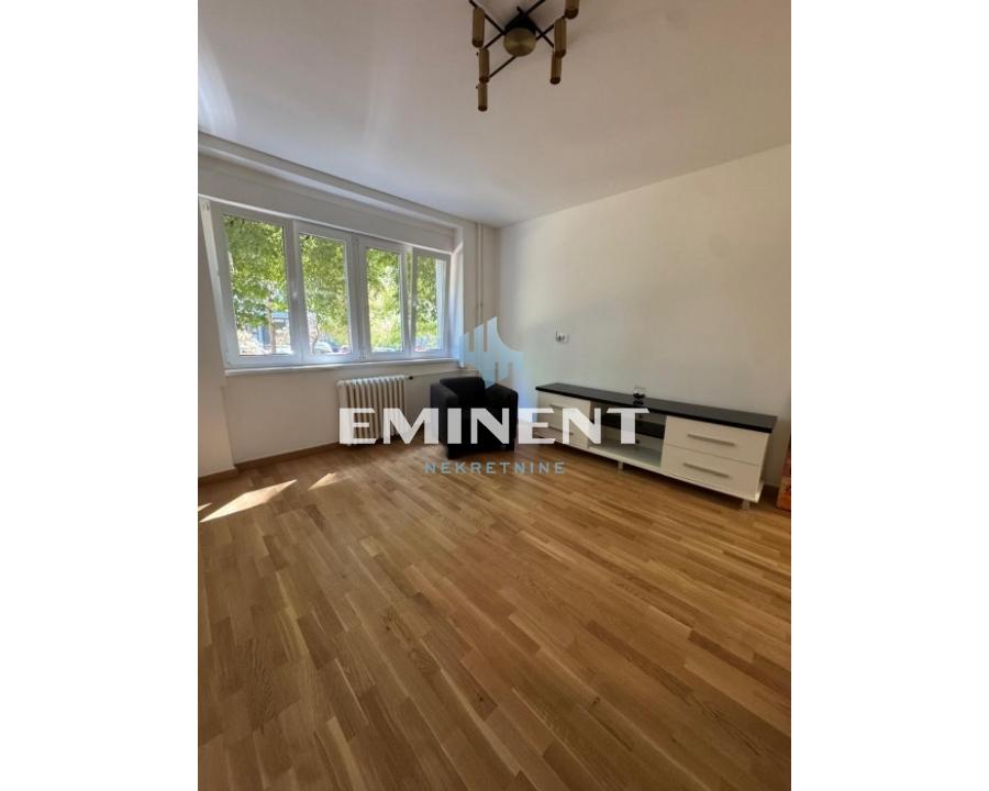 Trosoban stan za izdavanje, Donji Grad, Beograd, 58m², 780 €/mes
