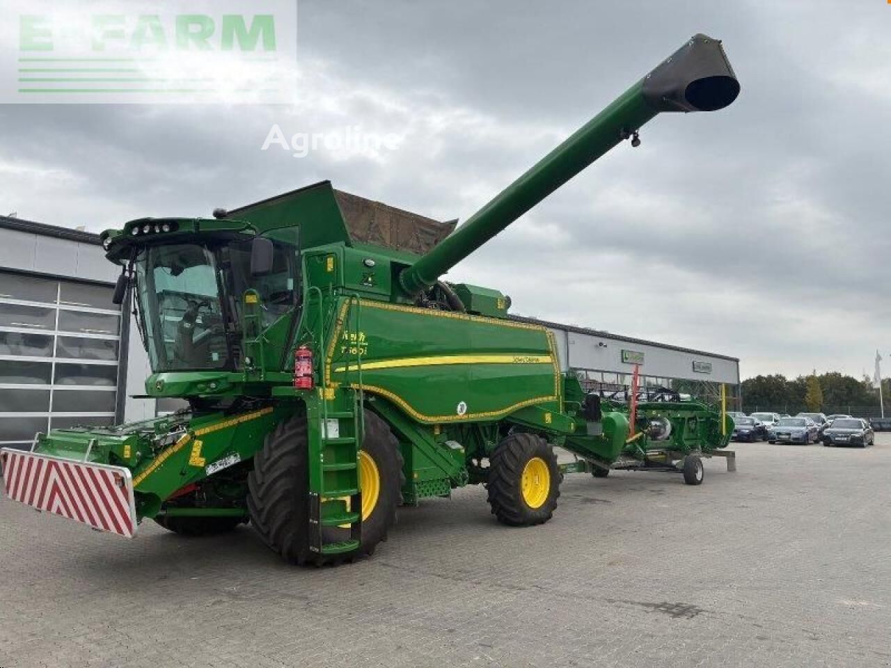John Deere t 560 i kombajn za žito