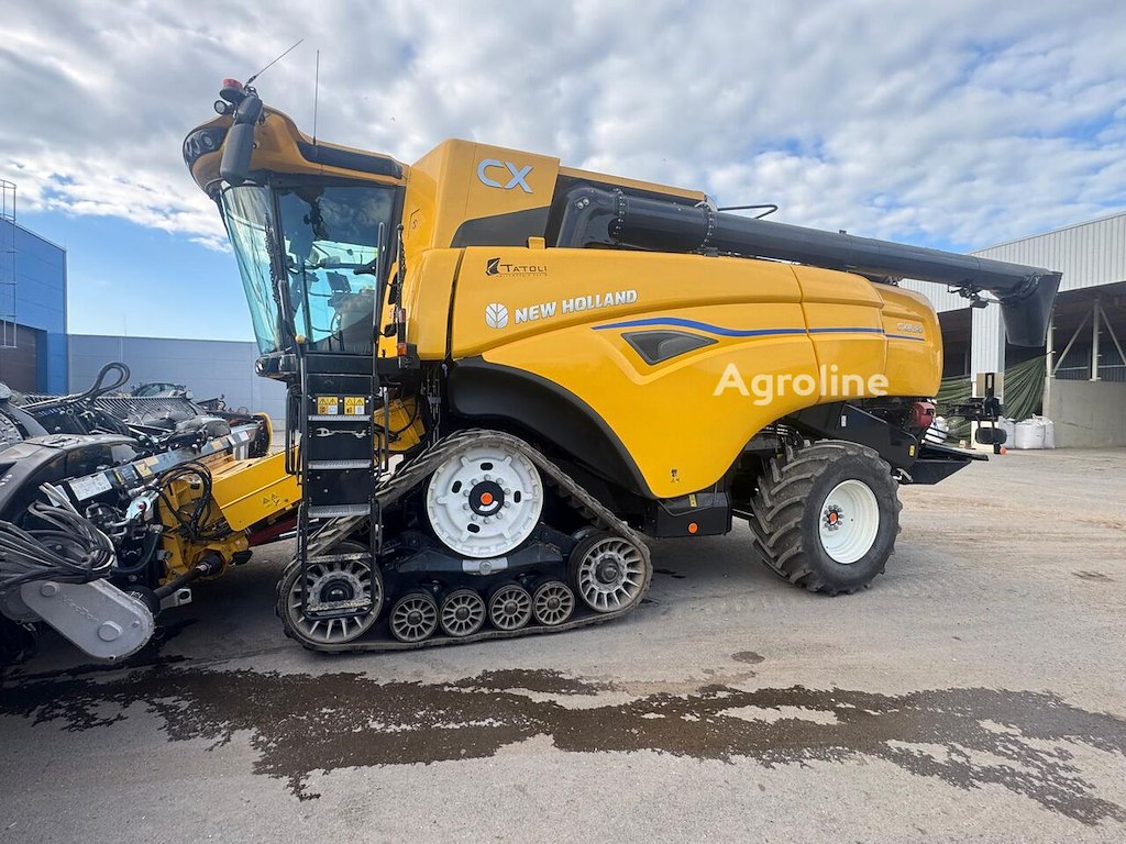 New Holland CX8.90 tracks 4WD kombajn za žito