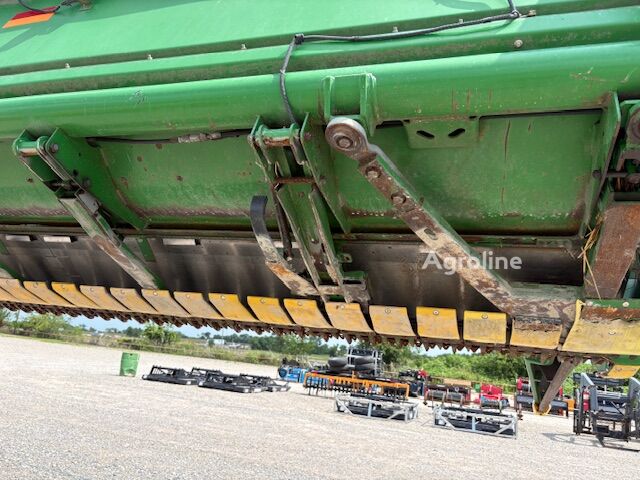John Deere 635F HydraFlex™ 10,7 m, zernovi kopiry adapter za žito