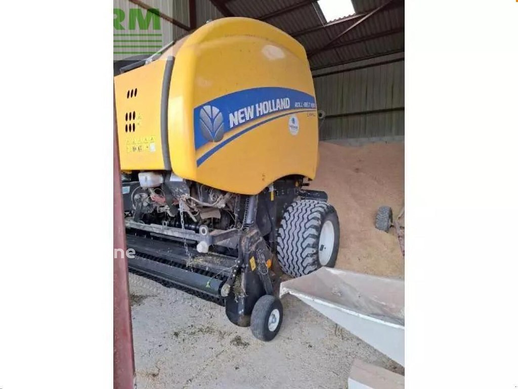 New Holland roll-belt180 balirka za četvrtaste bale