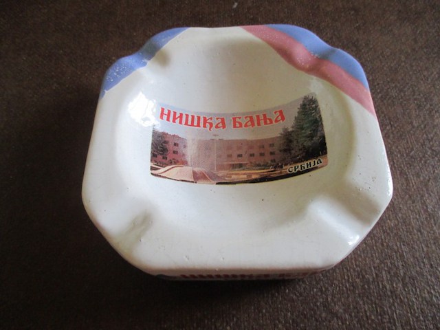 Keramička piksla / Niška Banja /   11,5 cm.