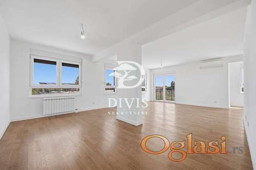 Novogradnja u Zemunu, Banatska, 4.5 stan, 157m2