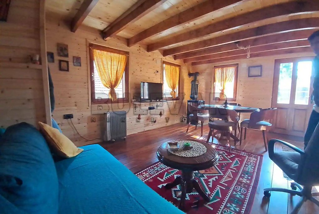 Kuća, Niš – Kravlje | Izdavanje · 61m² · 900€
