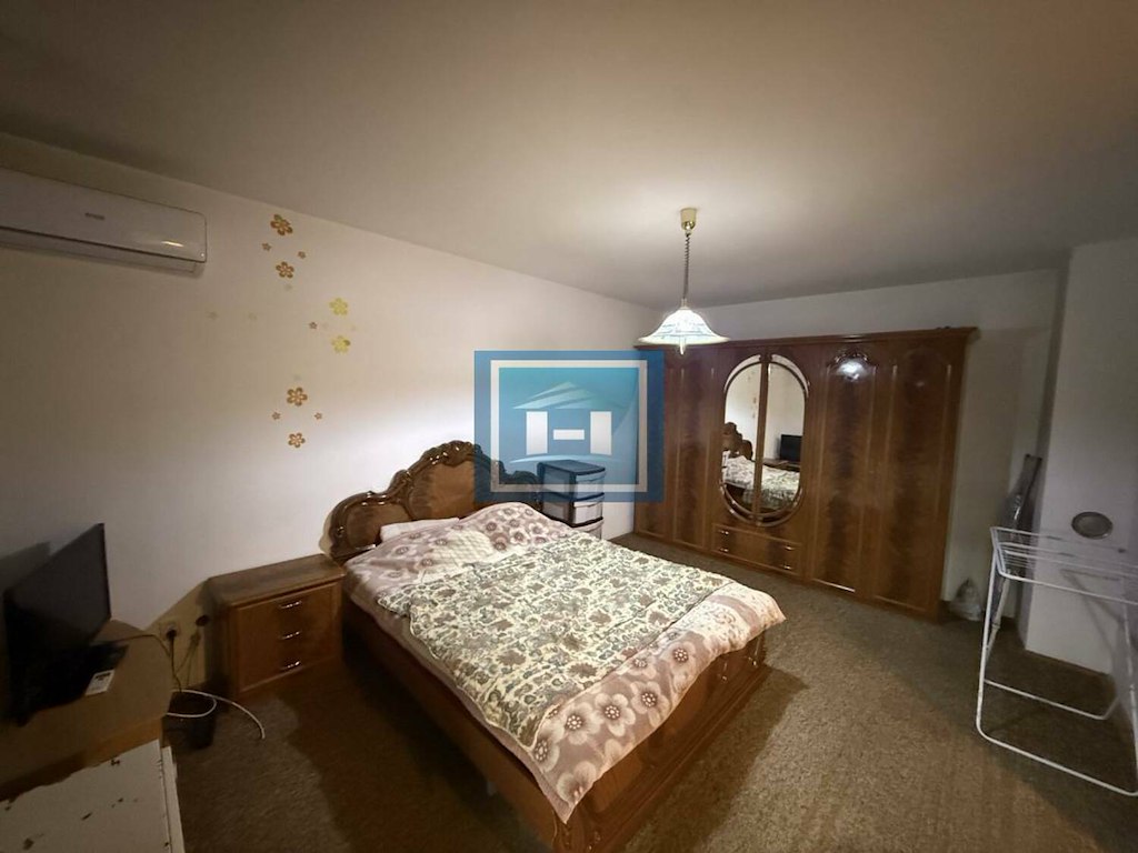 Jednoiposoban stan, Jagodina | Izdavanje · 60m² · 300€