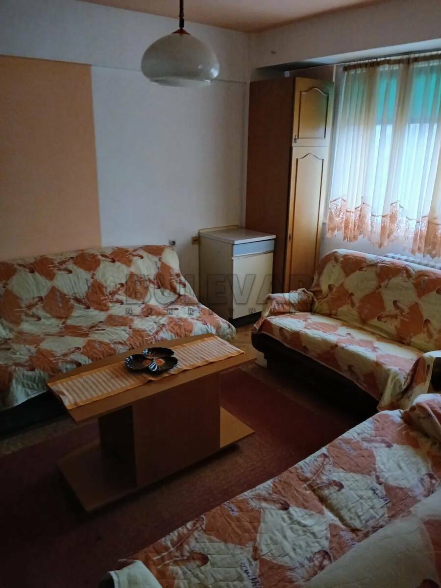 Jednoiposoban stan, Niš – Centar | Izdavanje · 50m² · 260€