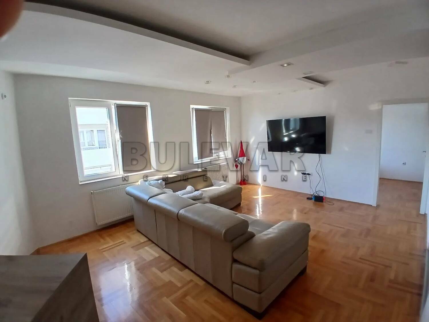 Jednoiposoban stan, Niš – Čair | Izdavanje · 54m² · 400€