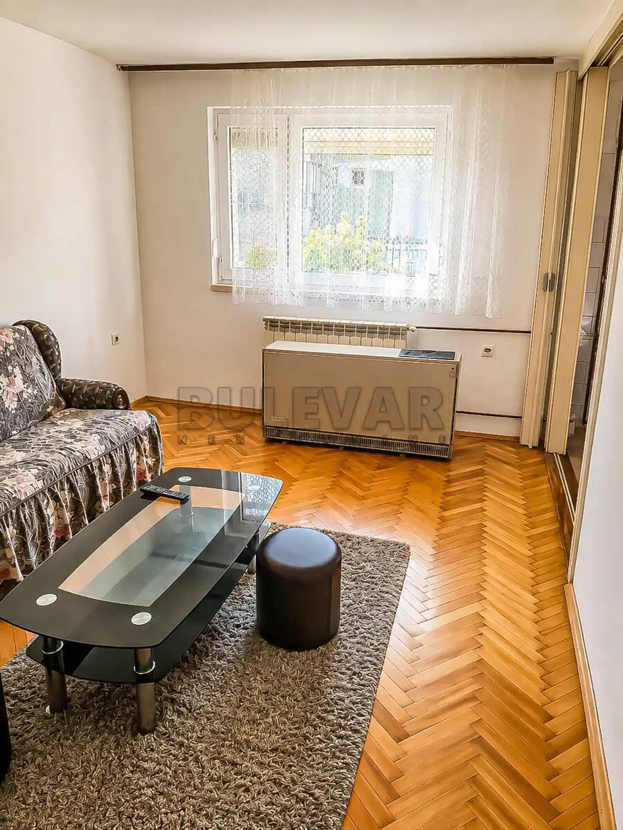 Dvoiposoban stan, Niš – Apelovac | Izdavanje · 60m² · 300€