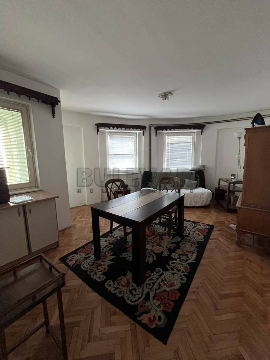 Trosoban stan, Niš – Crveni pevac | Izdavanje · 84m² · 210.000€