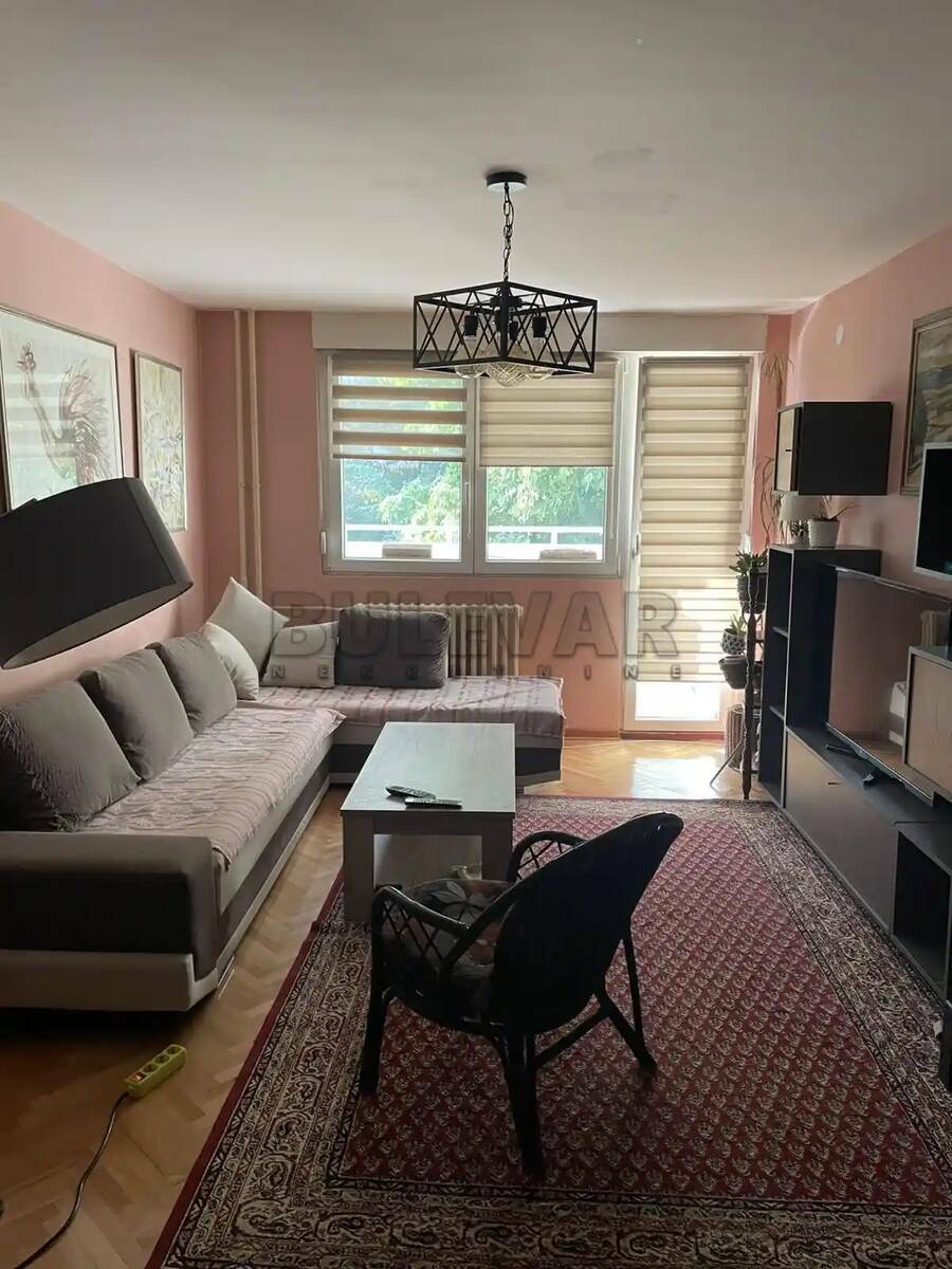 Troiposoban stan, Niš – Bulevar Nemanjića Zona 2 | Izdavanje · 76m² · 450€