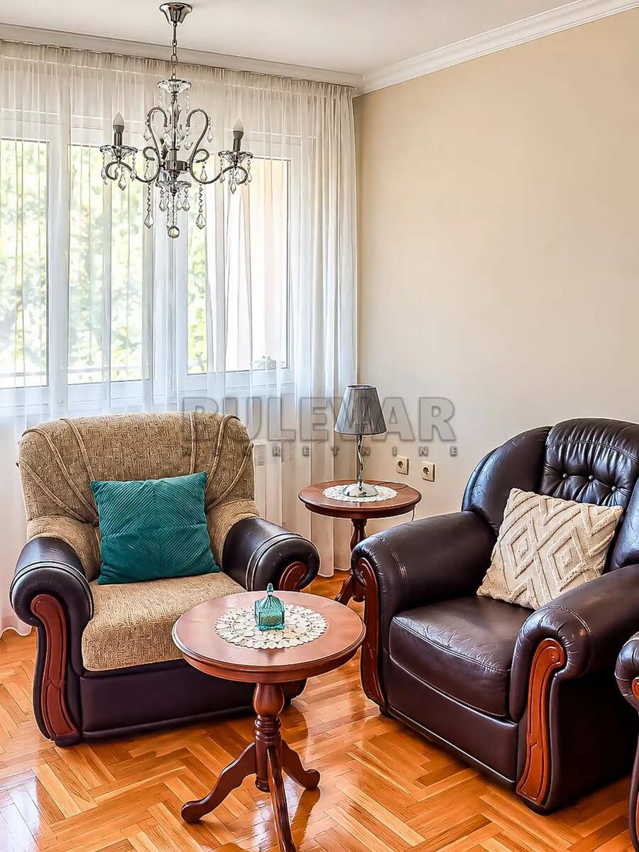 Dvosoban stan, Niš – Medicinski fakultet | Izdavanje · 60m² · 400€