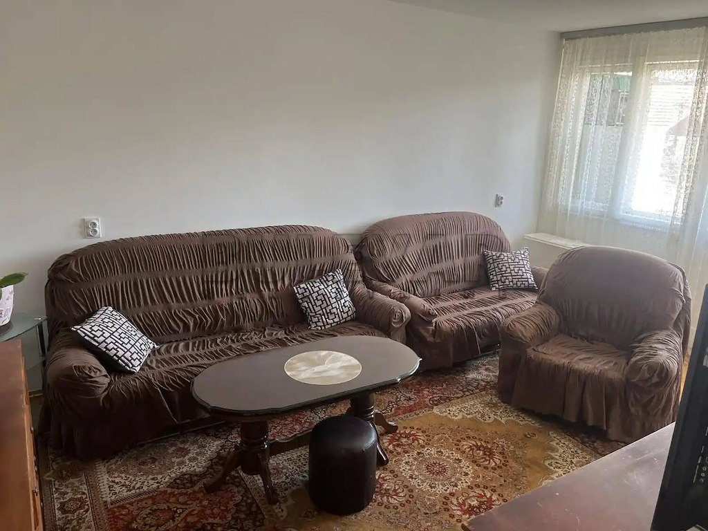 Dvoiposoban stan, Niš – Gradska bolnica | Izdavanje · 68m² · 500€