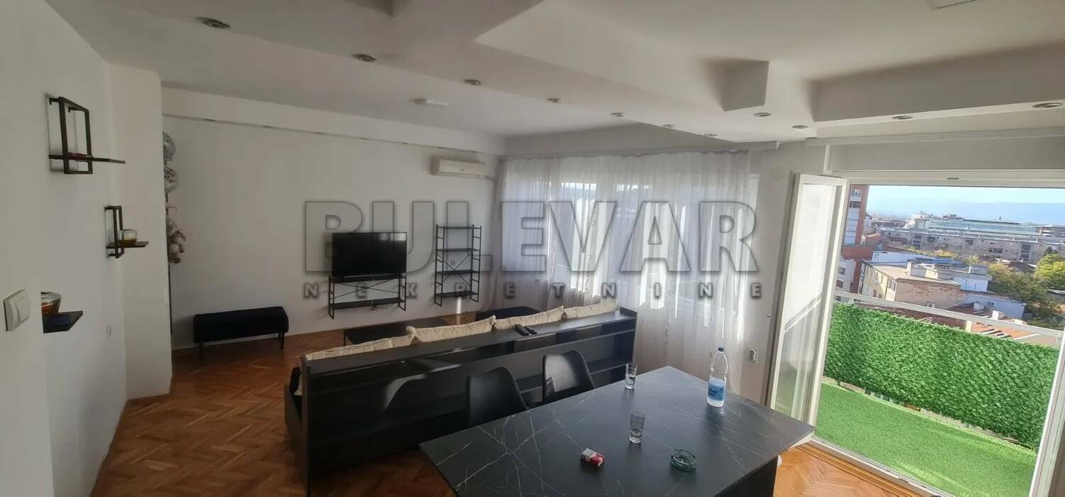 Trosoban stan, Niš – Centar | Izdavanje · 80m² · 470€