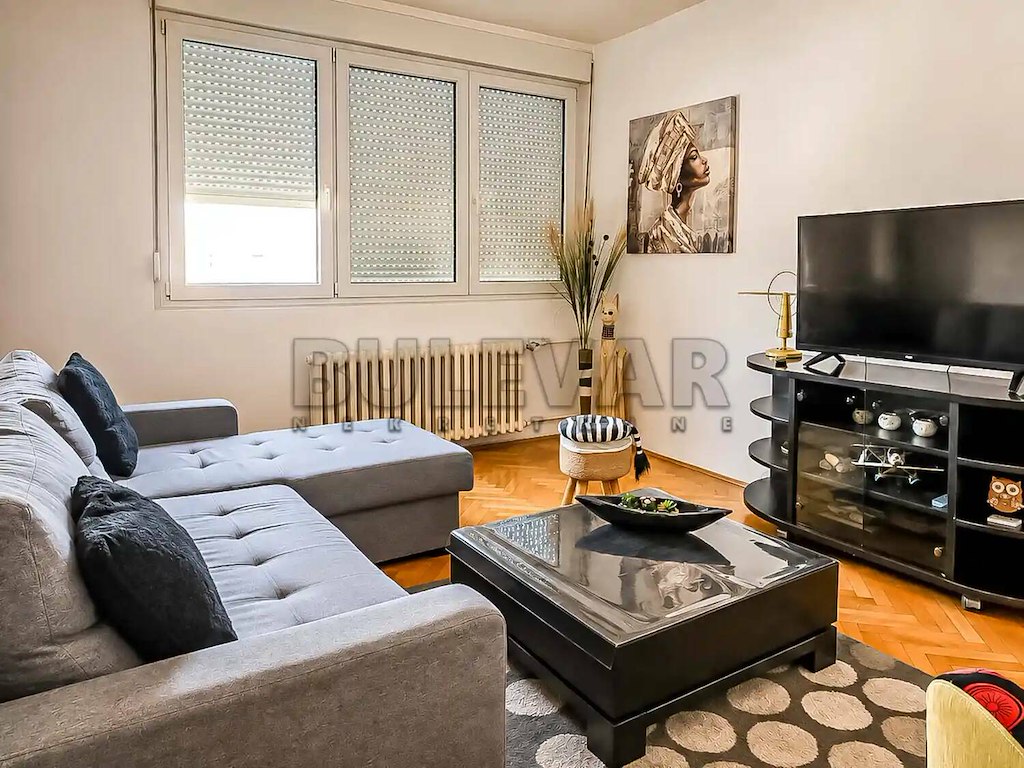 Dvosoban stan, Niš – Bulevar Nemanjića | Izdavanje · 54m² · 400€
