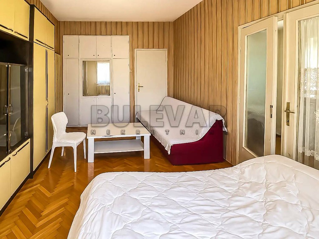Dvosoban stan, Niš – Pravni fakultet | Izdavanje · 53m² · 108.000€