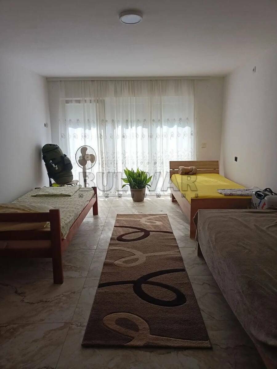 Jednosoban stan, Niš – Donja Vrežina | Izdavanje · 50m² · 450€