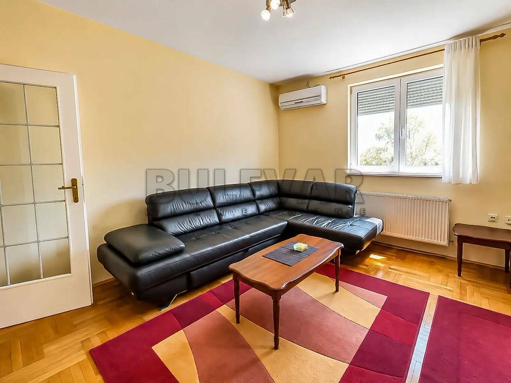 Jednoiposoban stan, Niš – Čair | Izdavanje · 48m² · 350€
