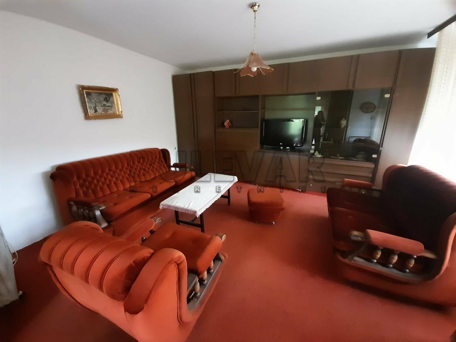 Plac, Niš – Čamurlija | Izdavanje · 5731m² · 573.000€