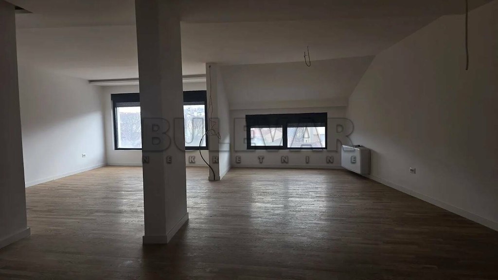 Poslovni prostor / Lokal, Niš – Palilulska pijaca | Izdavanje · 140m² · 1.300€