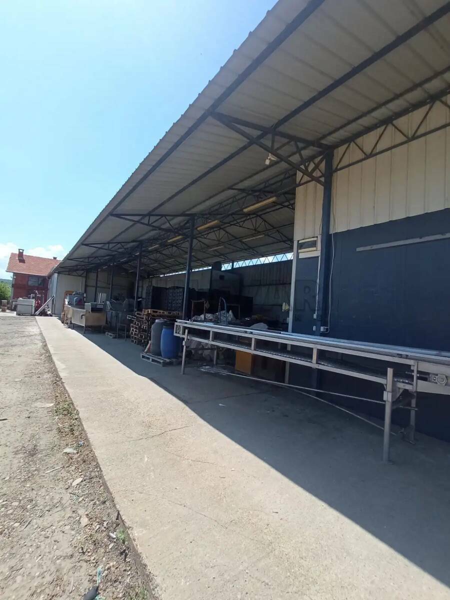 Poslovni prostor / Lokal, Merošina – Rožina | Izdavanje · 450m² · 2.000€