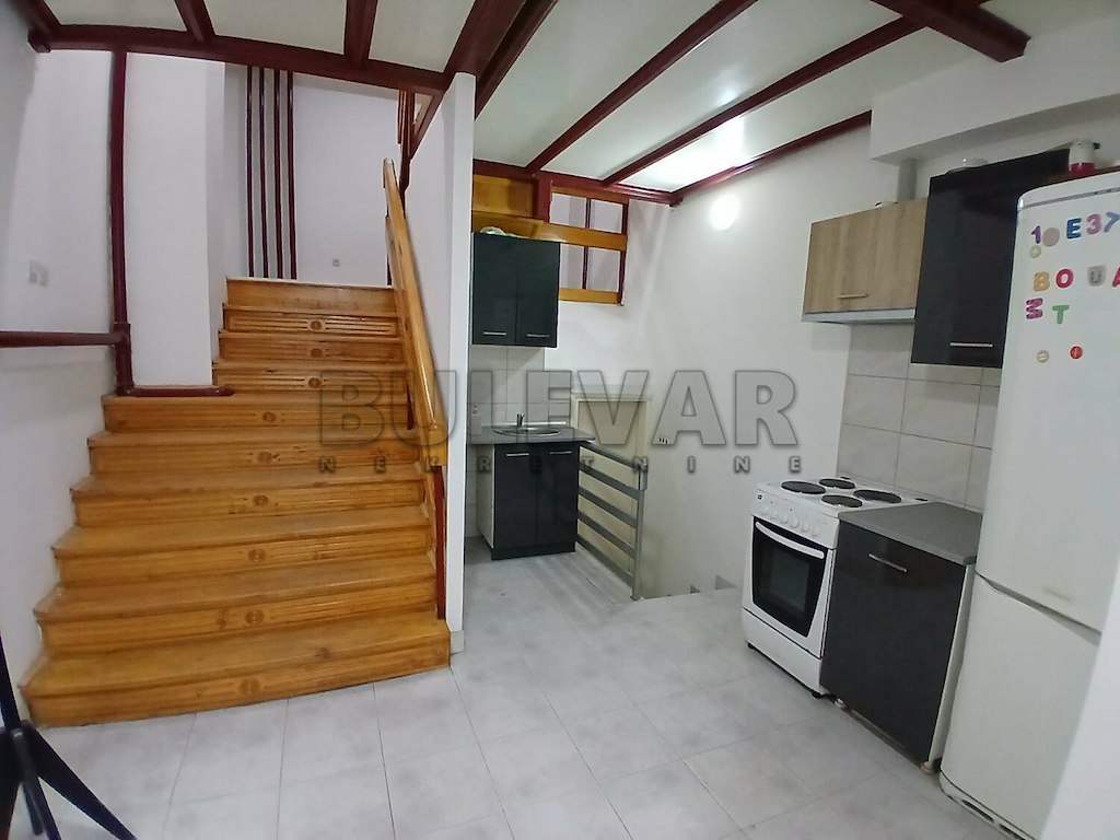 Poslovni prostor / Lokal, Niš – Durlan | Izdavanje · 85m² · 80.000€