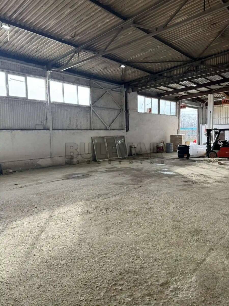 Poslovni prostor / Lokal, Niš – Crveni Krst | Izdavanje · 1500m² · 4.500€