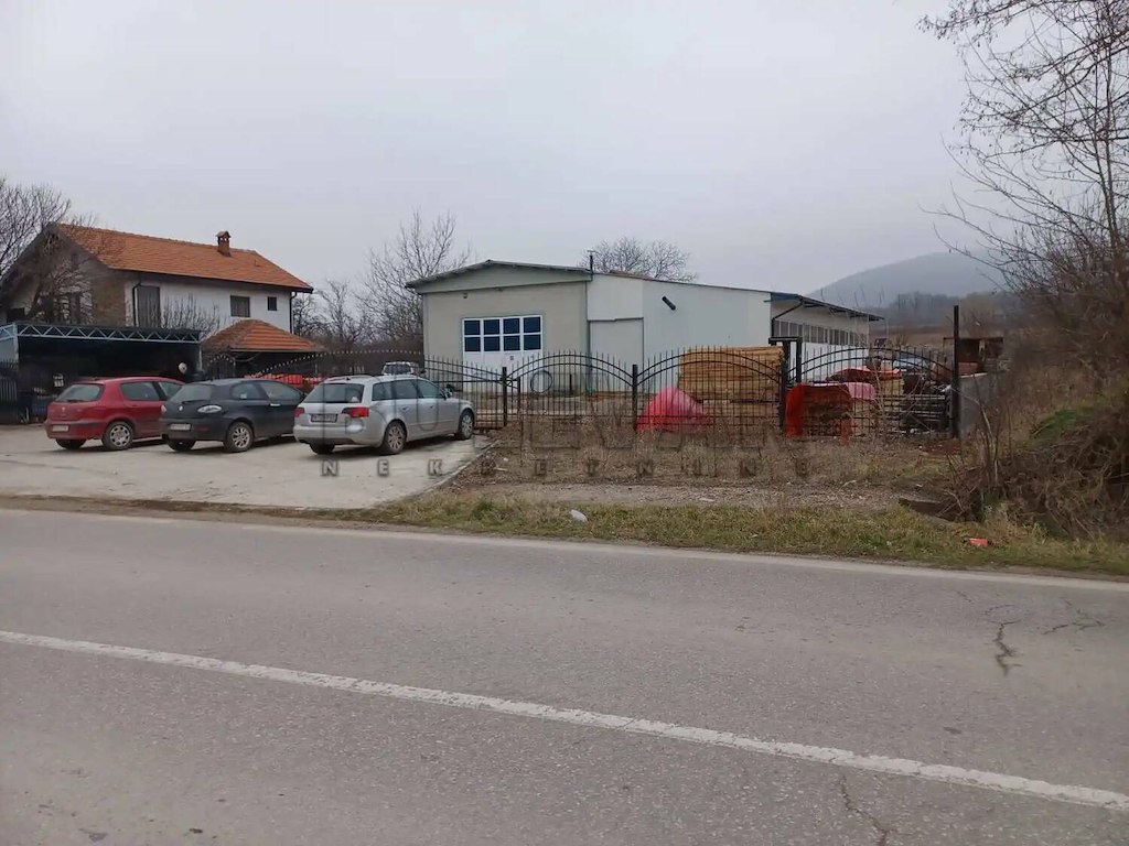 Poslovni prostor / Lokal, Niš – Gornja Toponica | Izdavanje · 400m² · 1.200€