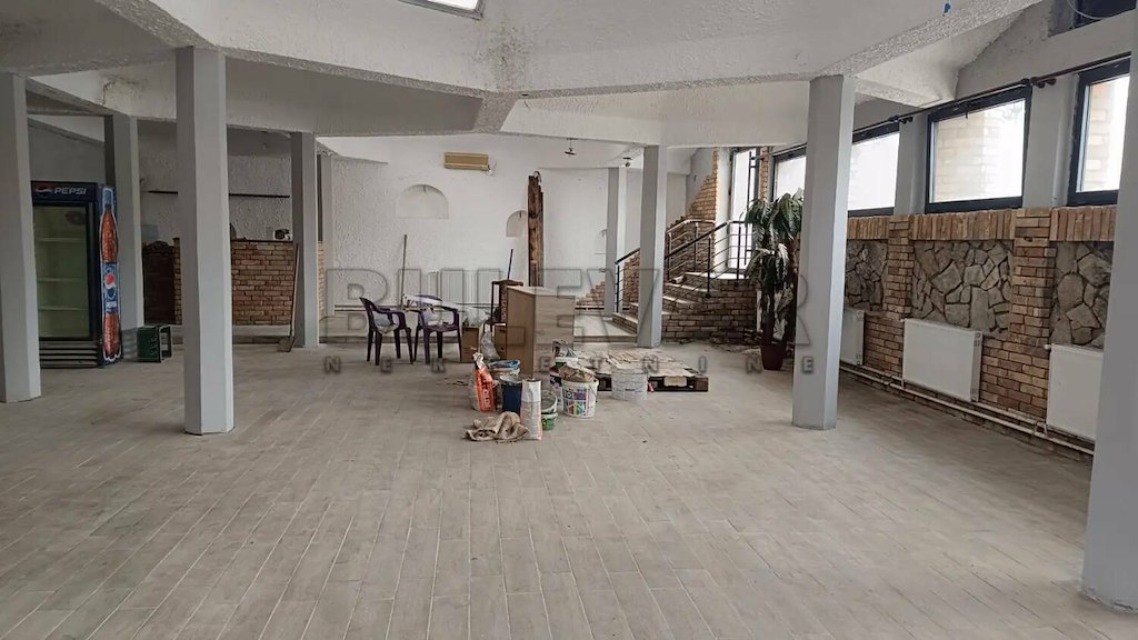 Poslovni prostor / Lokal, Leskovac – Rupe | Izdavanje · 300m² · 159.000€