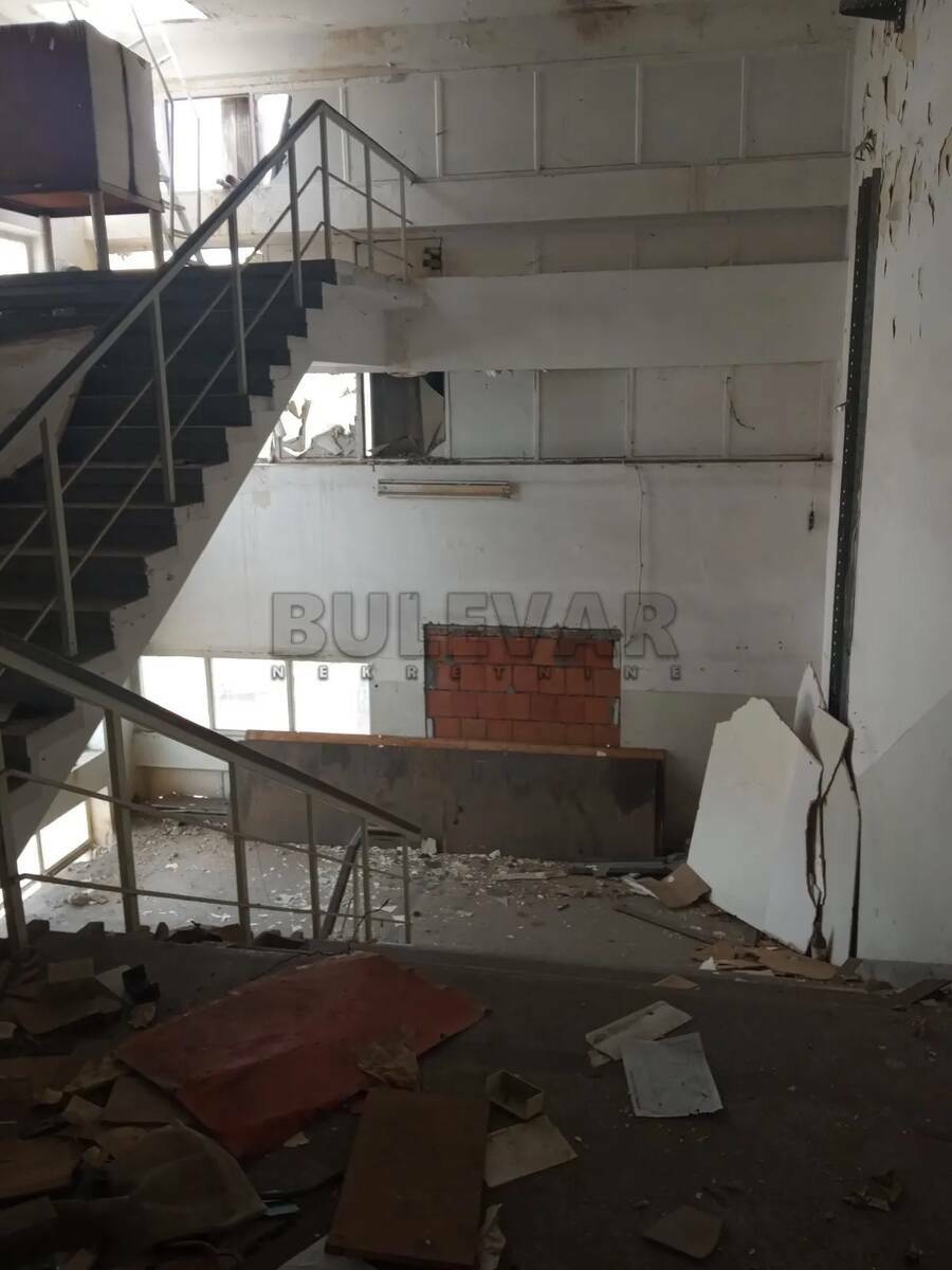 Poslovni prostor / Lokal, Niš – Elektronska | Izdavanje · 1260m² · 1.890€