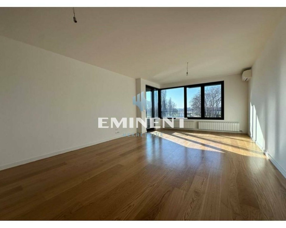 Poslovni prostor / Lokal, Beograd – Dorćol | Izdavanje · 123m² · 2.000€