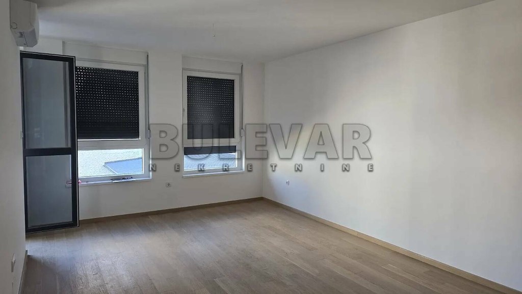 Poslovni prostor / Lokal, Niš – Kičevo | Izdavanje · 55m² · 650€
