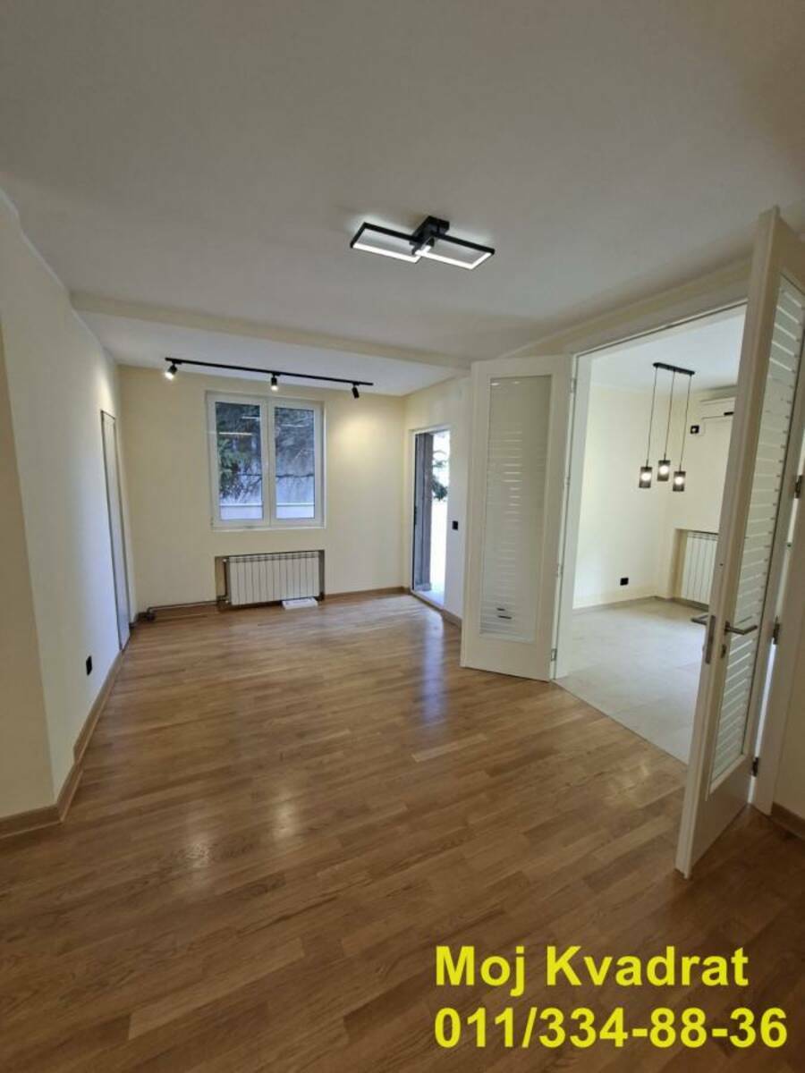 Stan, Beograd – Voždovačka crkva | Prodaja · 123m² · 300.000€