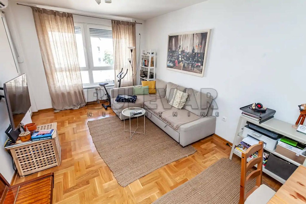Jednoiposoban stan, Niš – Staro groblje | Prodaja · 53m² · 135.000€