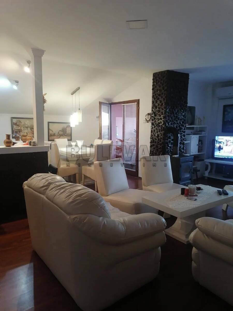 Troiposoban stan, Niš – Palilula | Prodaja · 104m² · 150.000€