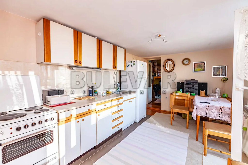 Dvoiposoban stan, Niš – Centar | Prodaja · 76m² · 125.000€