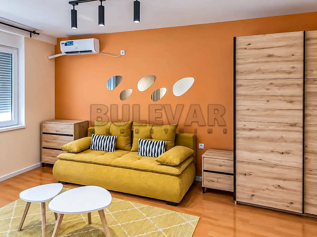 Garsonjera, Niš – Ledena stena | Prodaja · 28m² · 320€